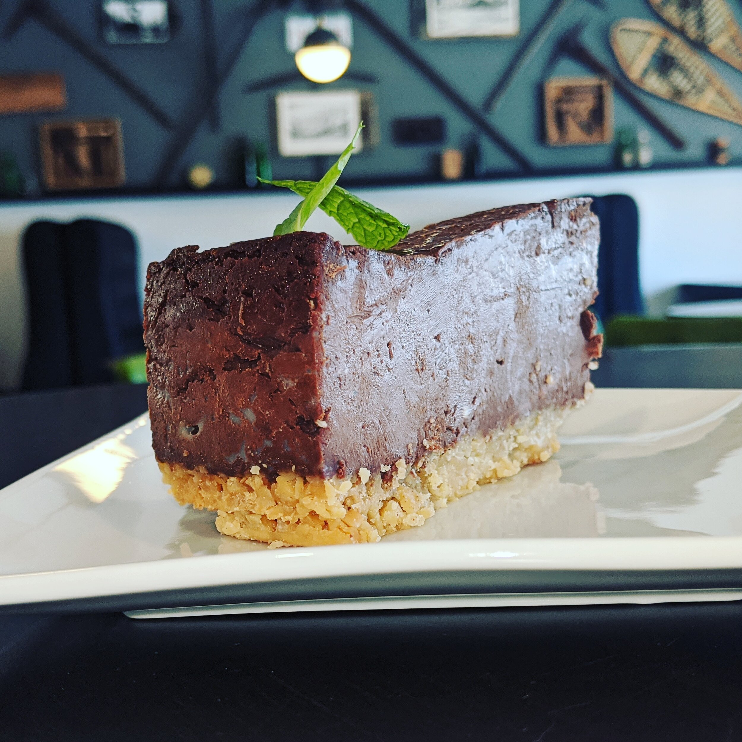 Raven Inn | Lounge and Bar | The Railwork Lounge