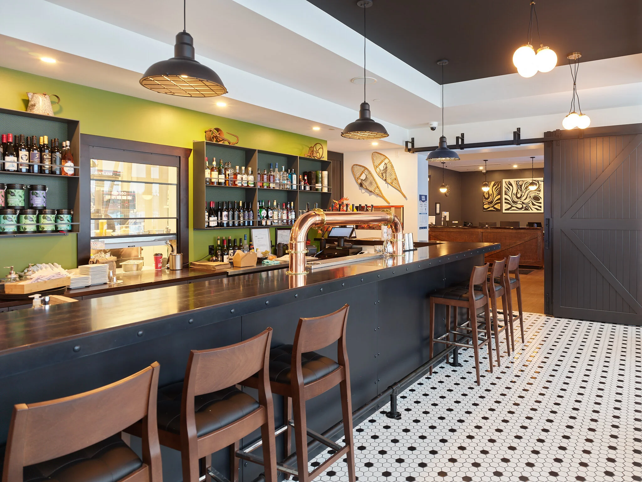 Raven Inn | Luxury hip hotel in Whitehorse – including long term stays