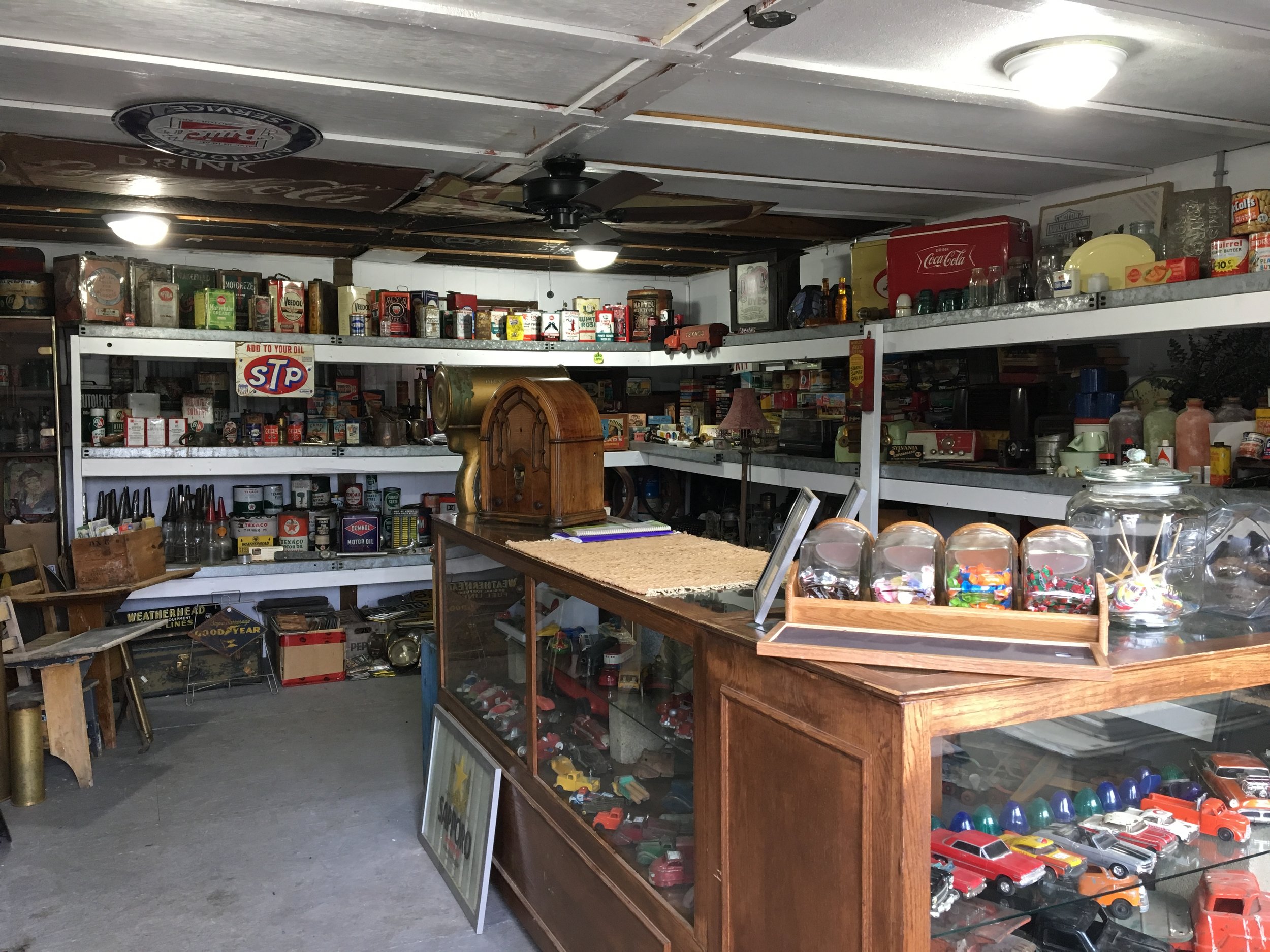 STUDIO 2 — Ivangie's Photo Studio and Antique Carss