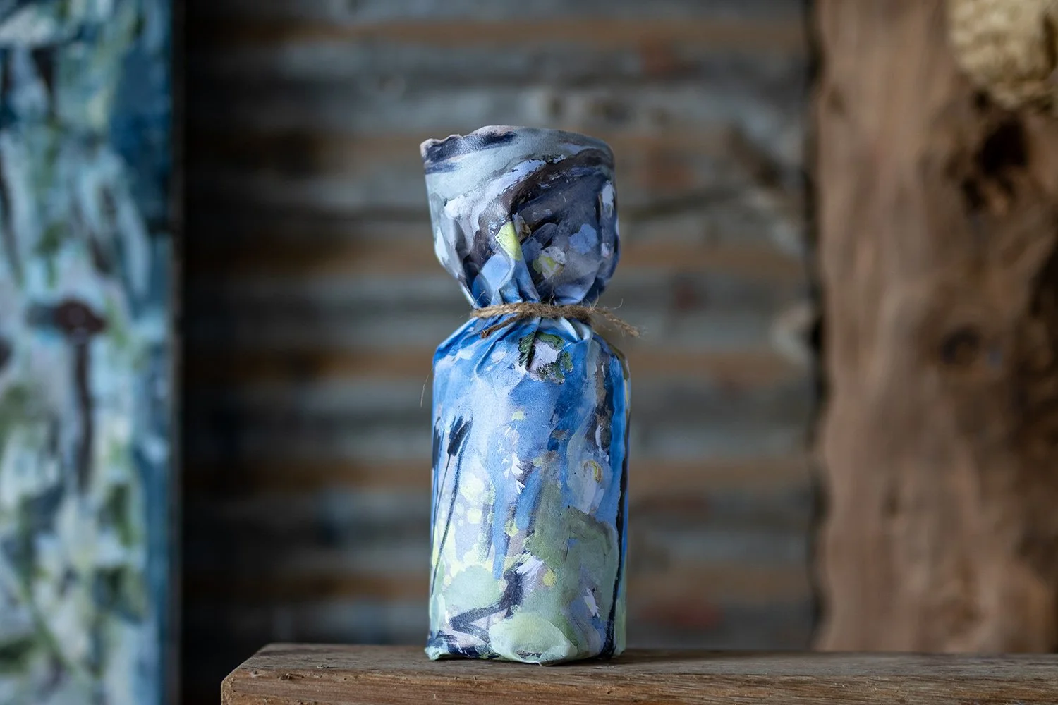 Projects - Riverina Gin Art Series 2022 — Julia Roche