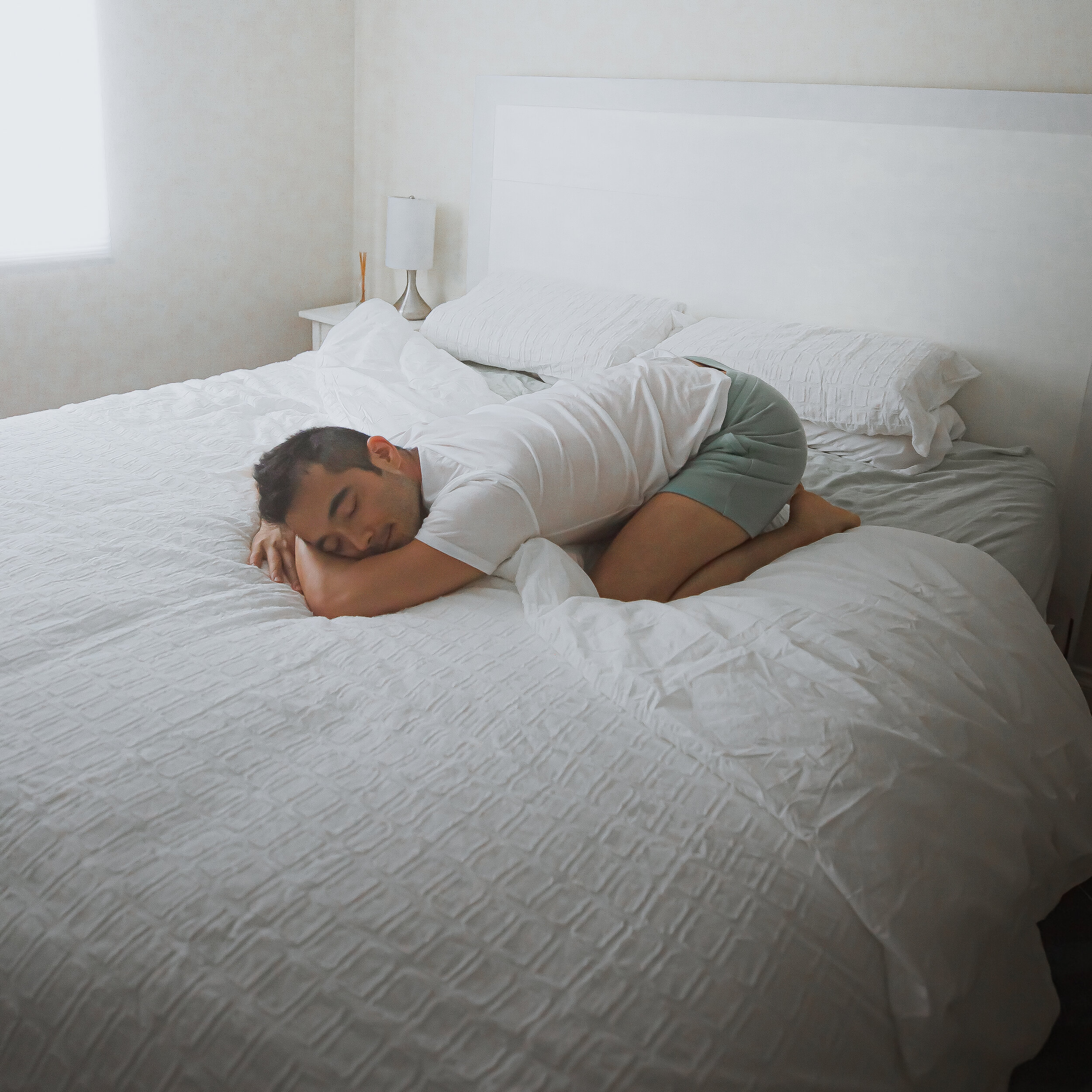 Rise and Shine: 8 Yoga Poses You Can Do in Bed — Alo Wellness Club ...