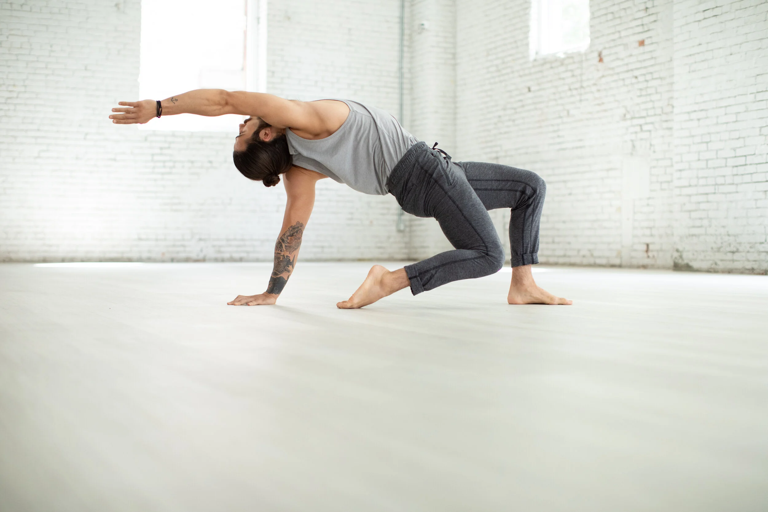 5 Mandala Yoga Flows to Unlock Your Creativity — Alo Wellness Club ...