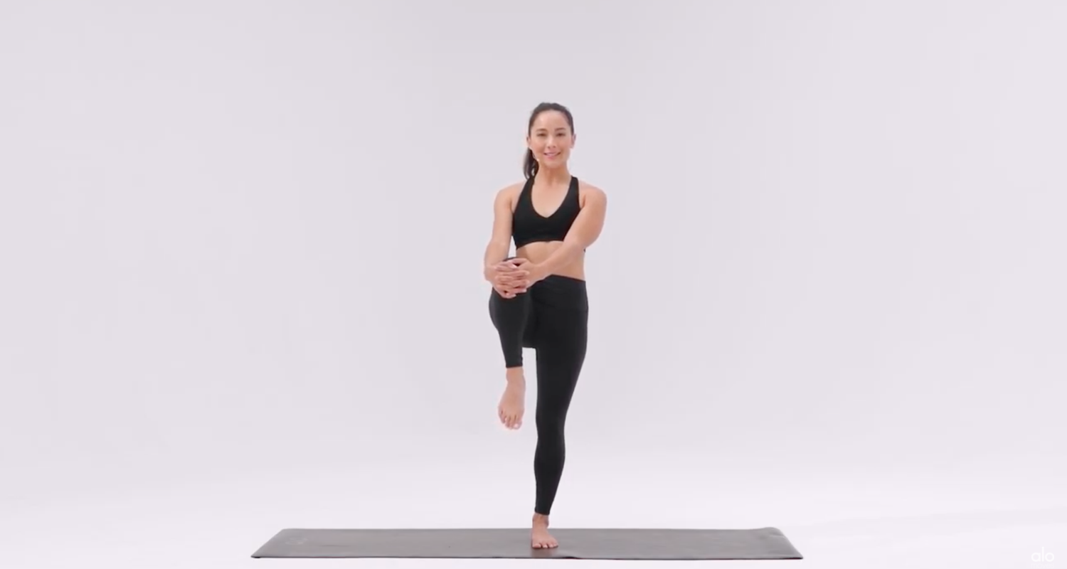 Pose Breakdown: Tree - Yoga Tutorial — Alo Wellness Club | The Blog