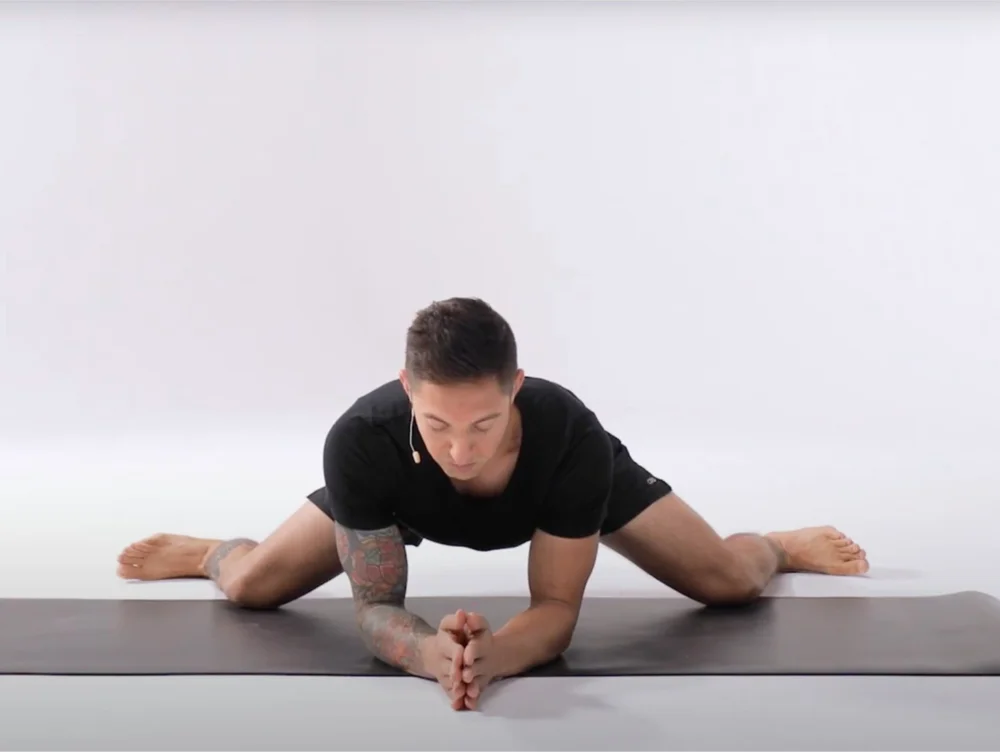 Pose Breakdown: Frog Pose — Alo Wellness Club | The Blog