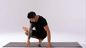 How to Do Dragonfly Pose in Yoga — Alo Wellness Club | The Blog