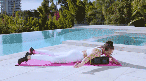 Foam Rolling for Arms: 5 Feel-Good Moves — Alo Moves