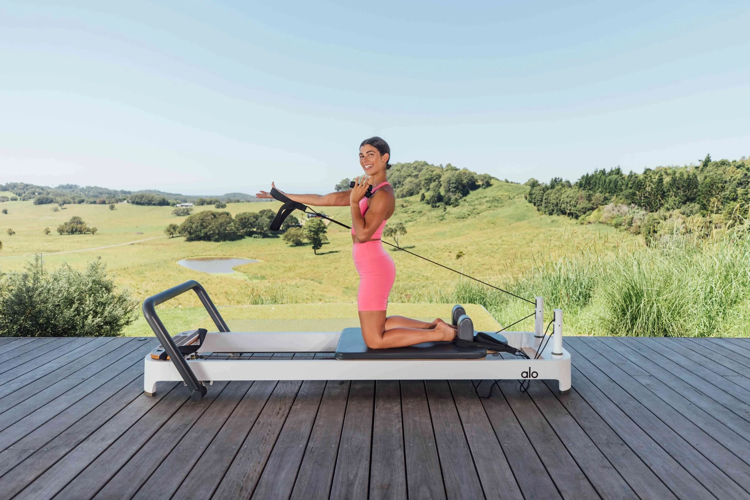 The Best Pilates Reformer Exercises for Strength & Flexibility — Alo ...
