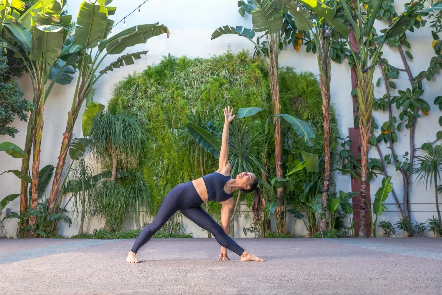 How to Do Triangle Pose in Yoga — Alo Wellness Club | The Blog
