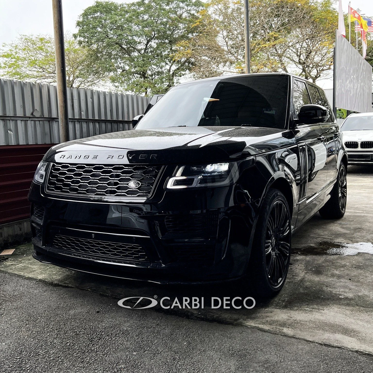 Range Rover L405 Custom Leather Seats and Interior Brown — CARBI DECO