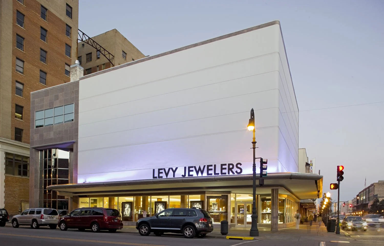 Pres: Levy Jewelers — Hansen Architects