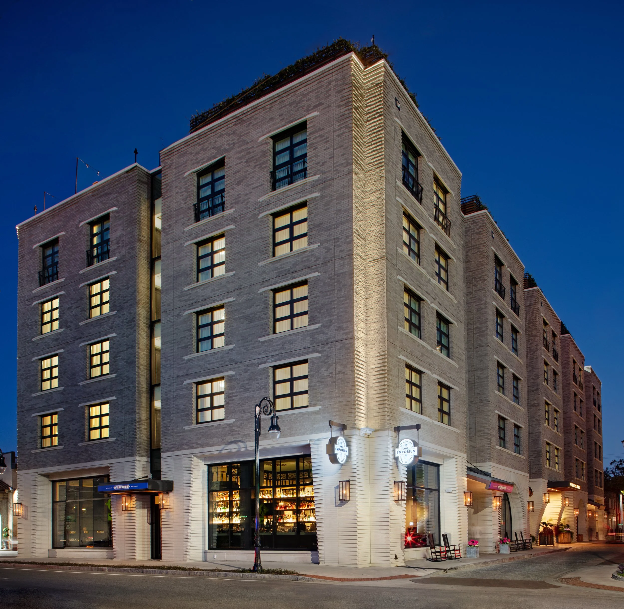 Comm: Perry Lane Hotel — Hansen Architects