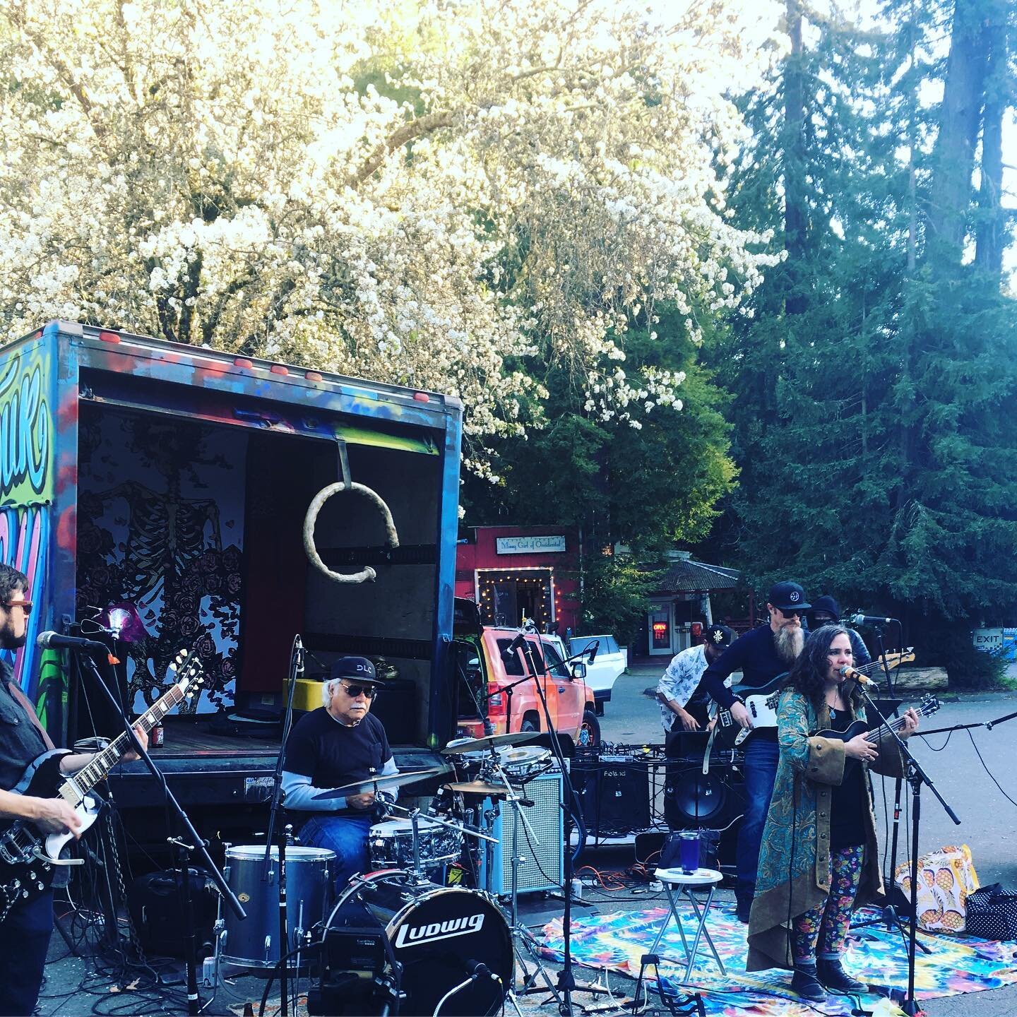 River Theater Radio, KGGV, Guerneville, CA / River Theater Radio, KGGV ...