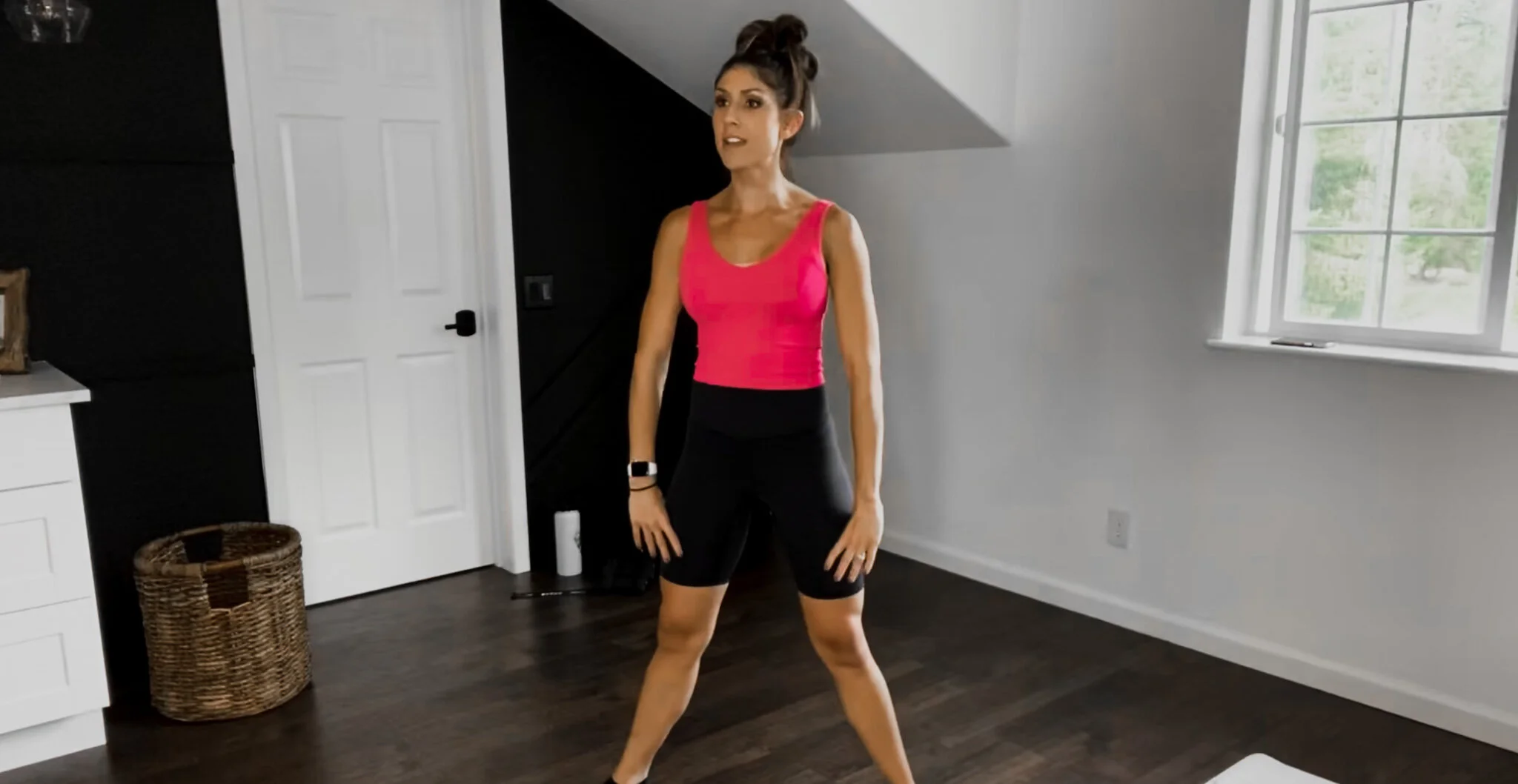 AC ON DEMAND — ATHLEISURE COLLECTIVE