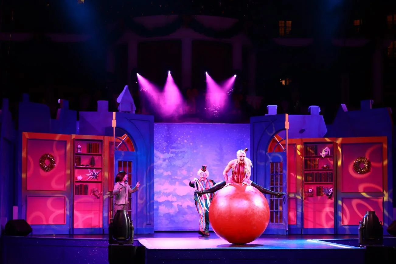 Circus Acts for Halftime Entertainment | Grace Good Cirque