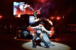 Grace Good | Circus Performer & World Record Holder
