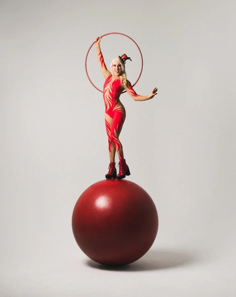 Circus Shows for Corporate Events with Grace Good
