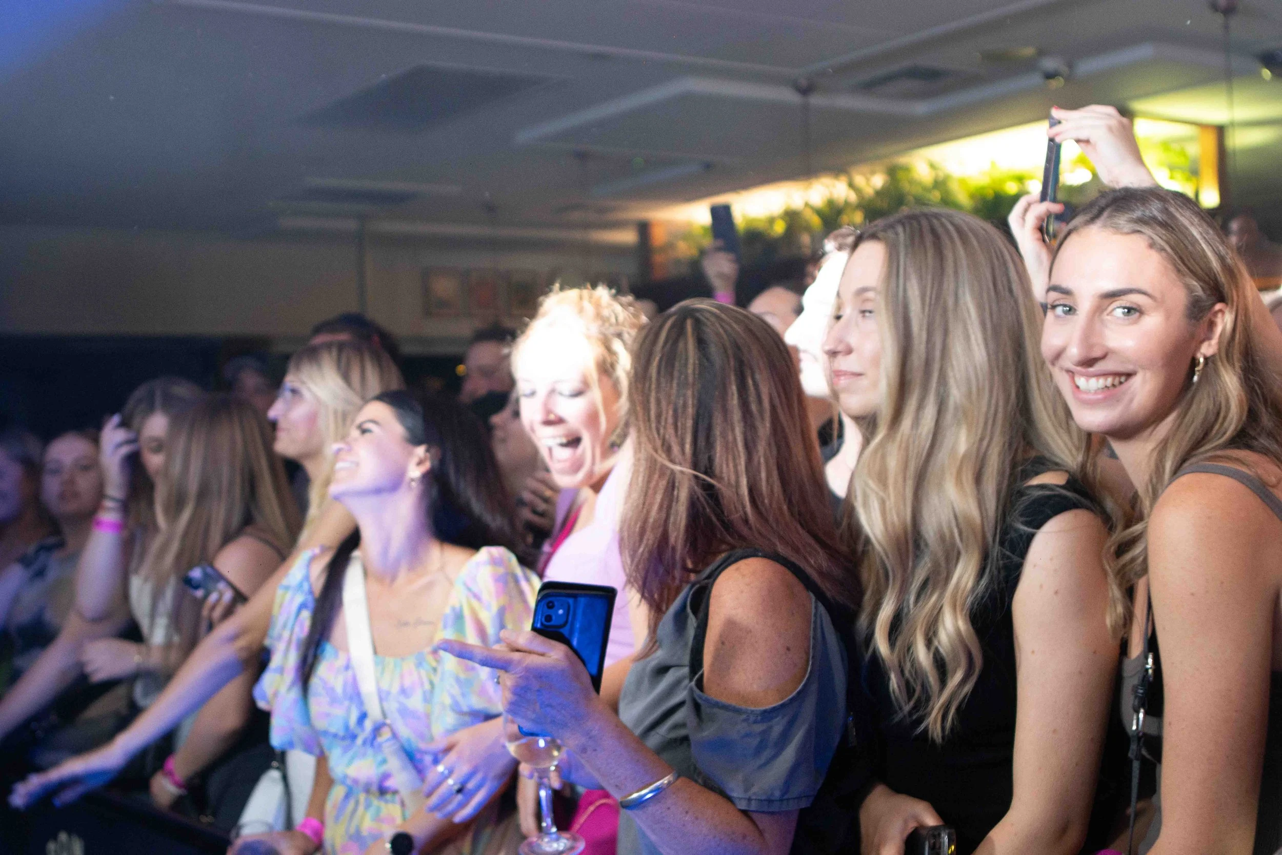 Illy - The Long Way Round Tour