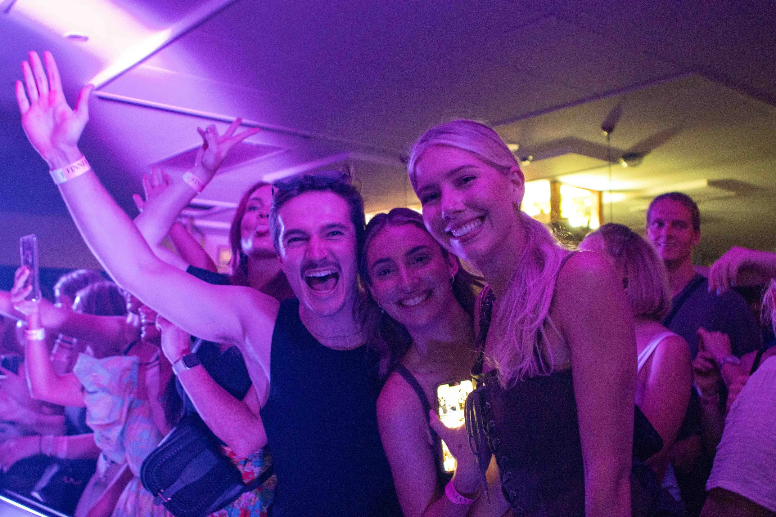 Illy - The Long Way Round Tour