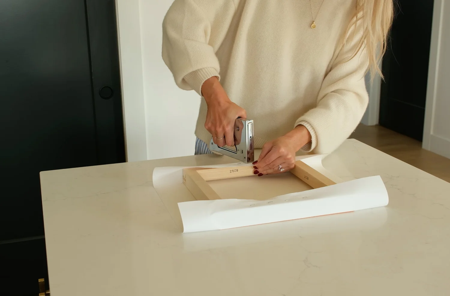 How to Stretch Your Own Canvas Prints | DIY Art Framing Tutorial ...