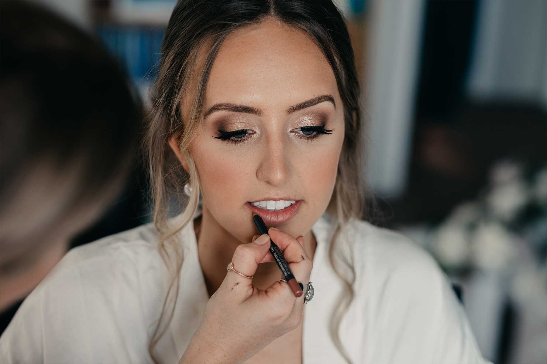 Makeup Artist Appiceships Sydney | Saubhaya Makeup