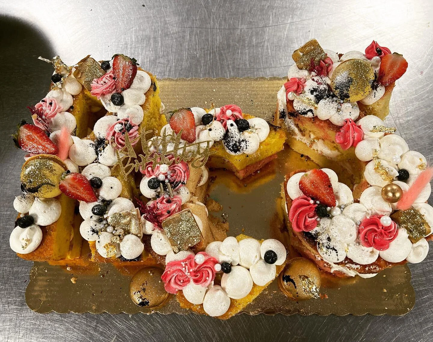 Cake-A-Boo I Custom Cake & Cupcakes Bakery I Cakery I Cakes for Every ...