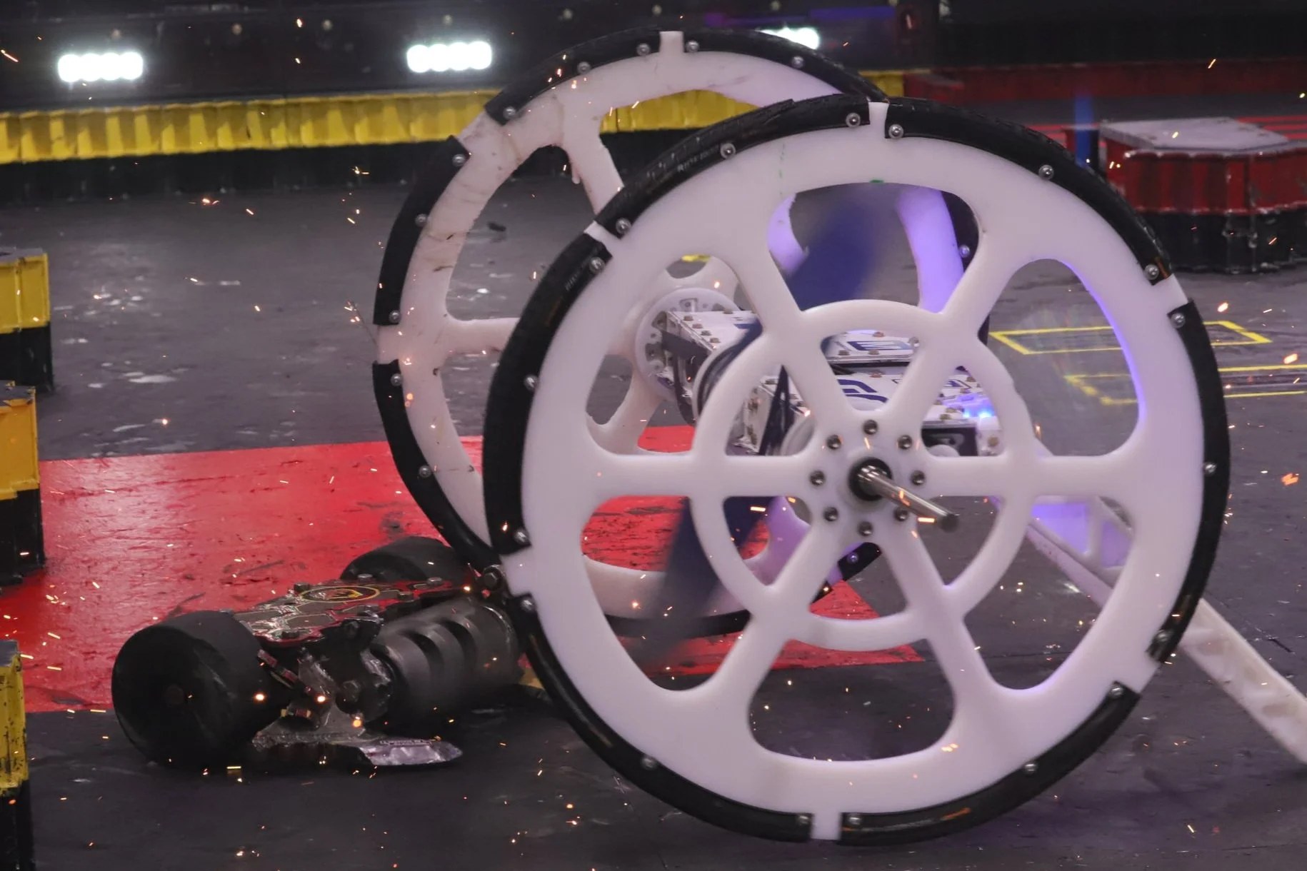 HUGE vs. Copperhead - WCVII Fight #8 - Semi-Finals! | Blog | Team HUGE ...