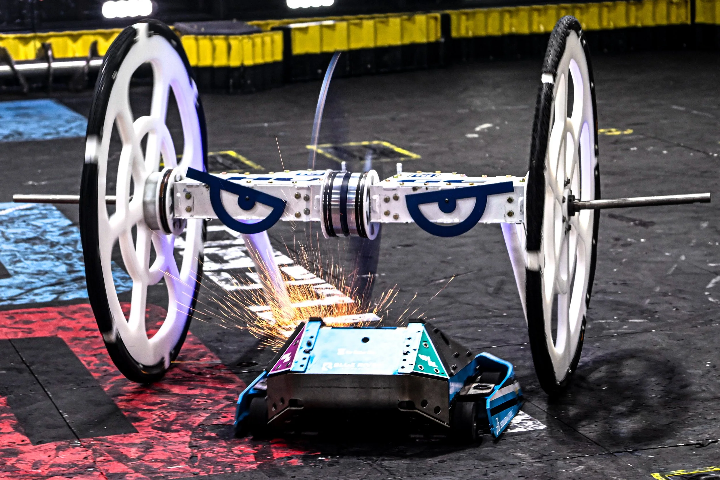 Team HUGE - Combat Robots