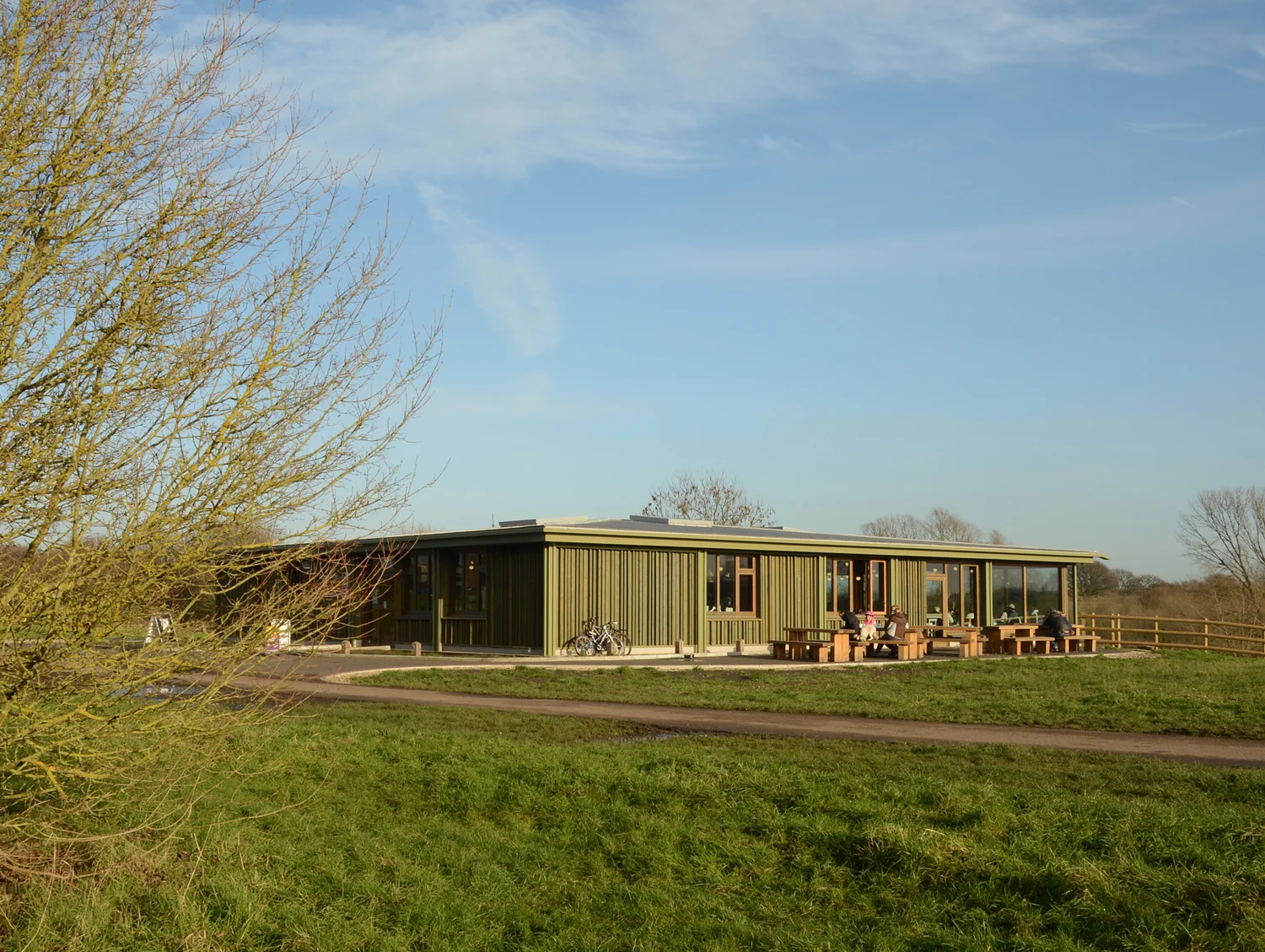 Ingrebourne Valley Visitor Centre — Tim Ronalds Architects