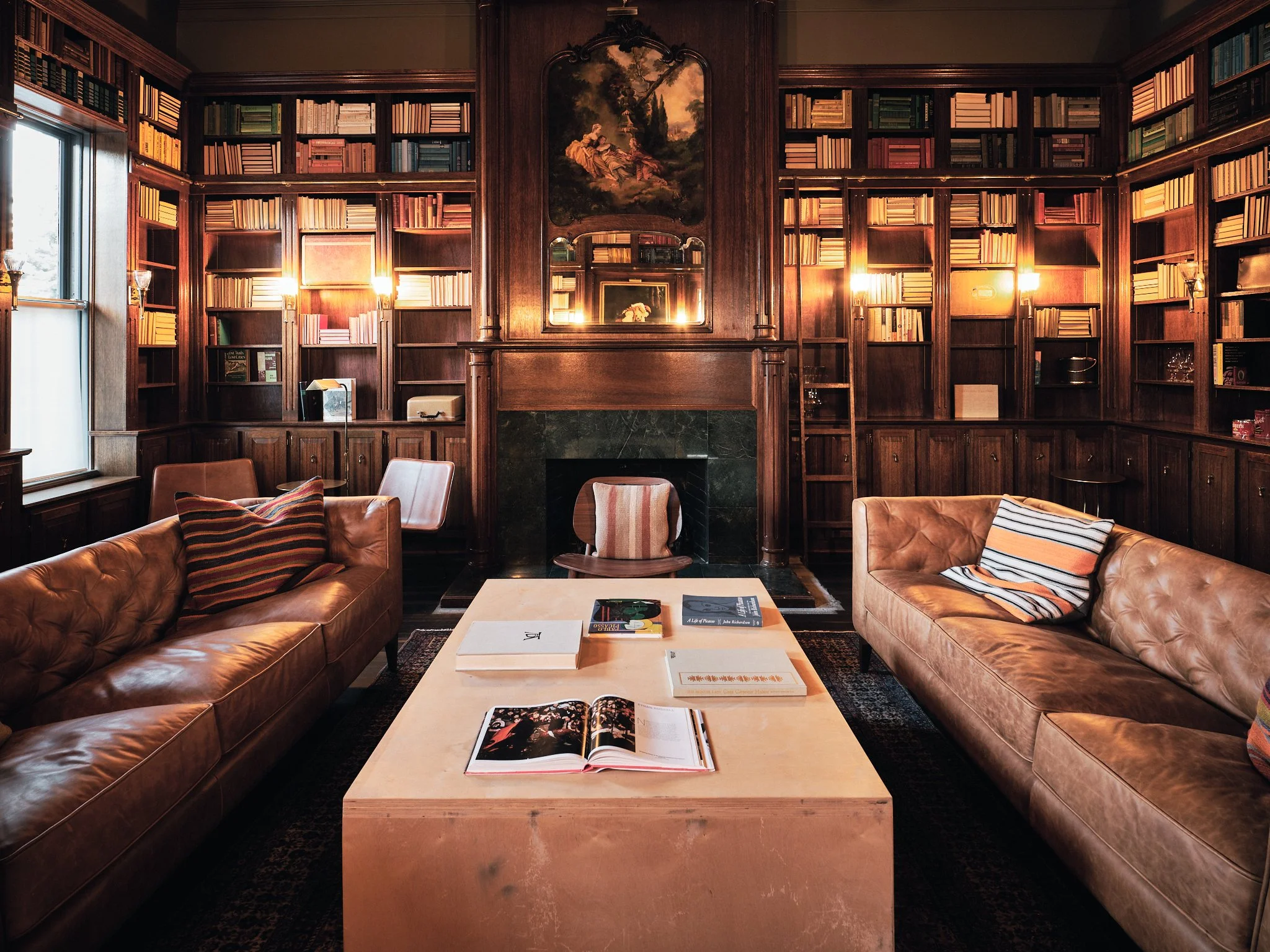 Library — THATCHER HOTEL