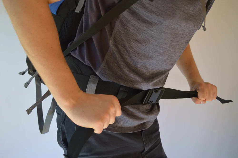 How To Fit A Hiking Backpack (With Pictures) — Overnight Adventures