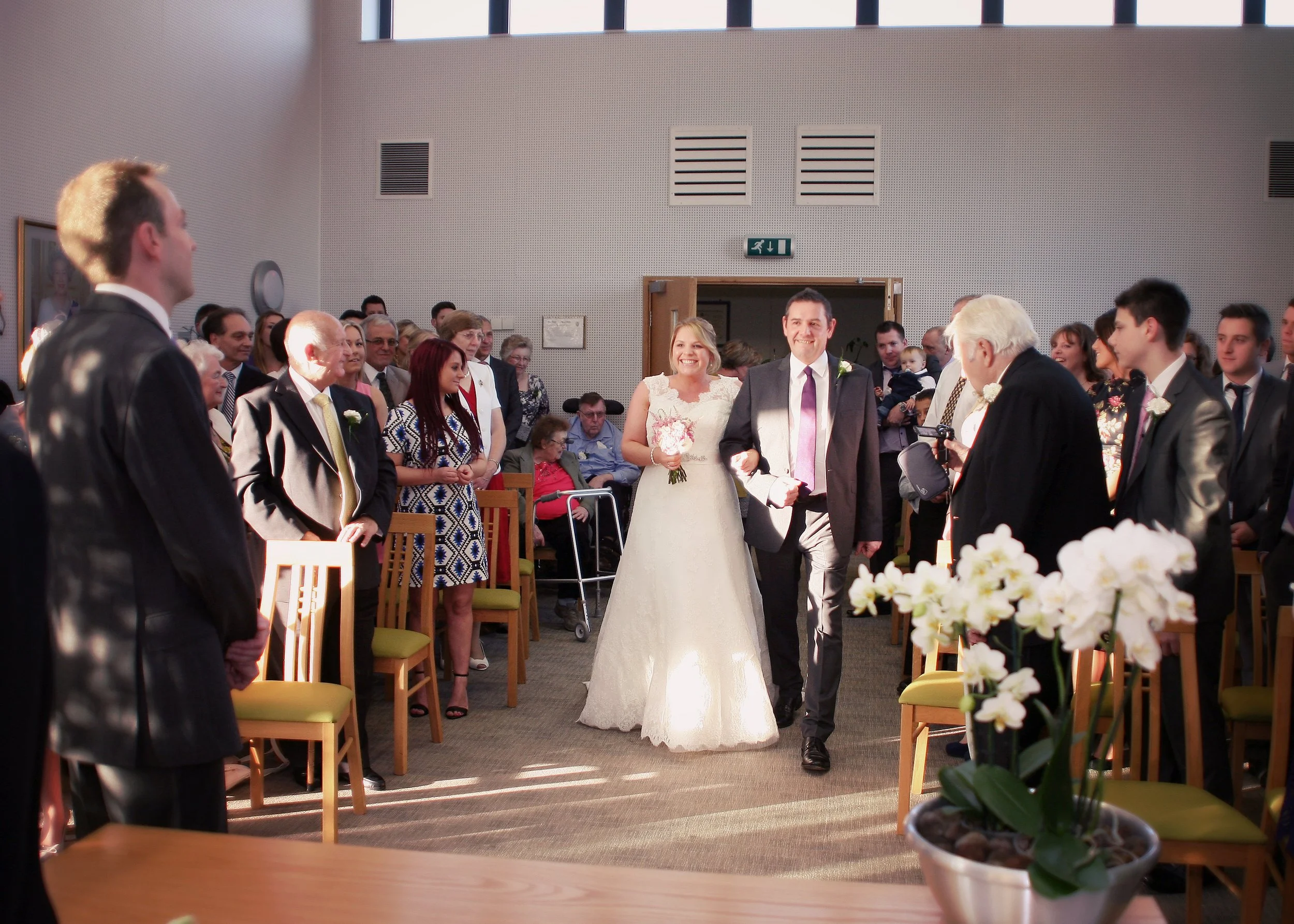 Crawley Register Office - West Sussex Wedding Photography - Wedding ...