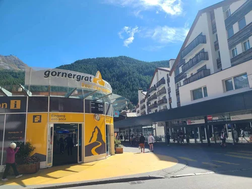 How to Visit Gornergrat in Zermatt, Switzerland (+ Map and Things to Do ...