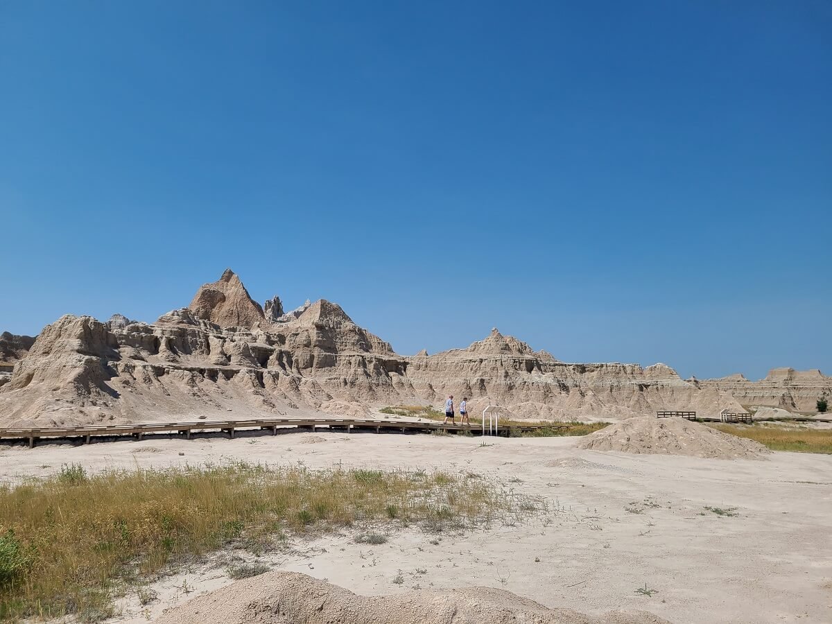 Best Hikes in Badlands National Park (Plus Map and Tips!) — Dirty Shoes ...