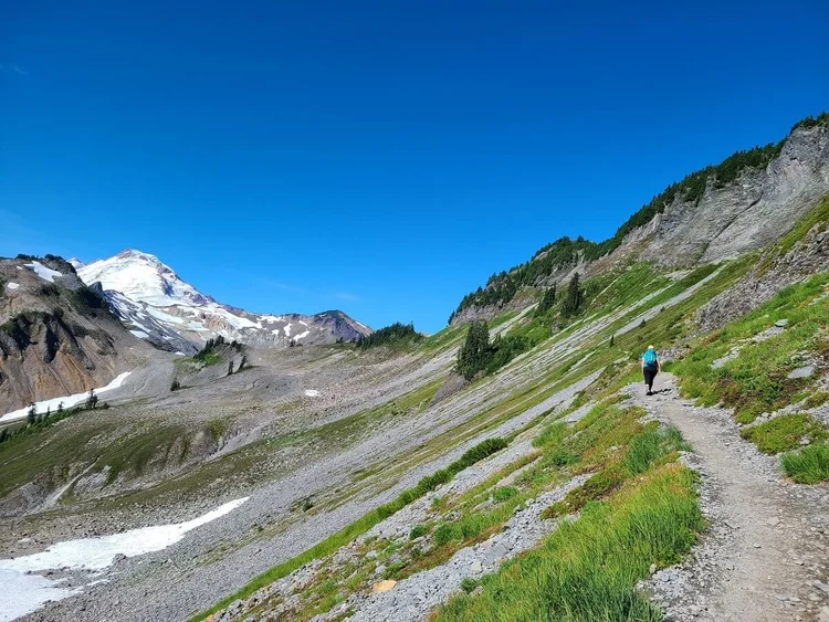 How to hike the Chain Lakes Loop in Mount Baker-Snoqualmie National ...