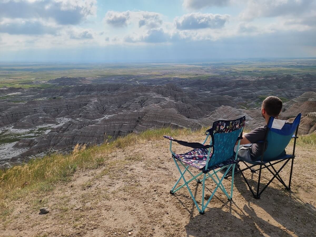 Things to Do in Badlands National Park: Best Overlooks, Scenic Drives ...