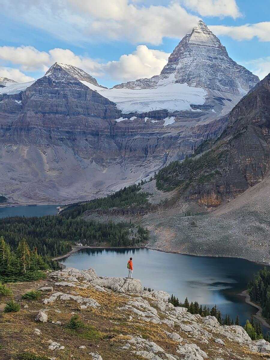 How to Hike the Niblet and Nublet in Mount Assiniboine Provincial Park ...