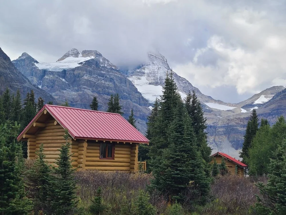 How to Hike the Niblet and Nublet in Mount Assiniboine Provincial Park ...