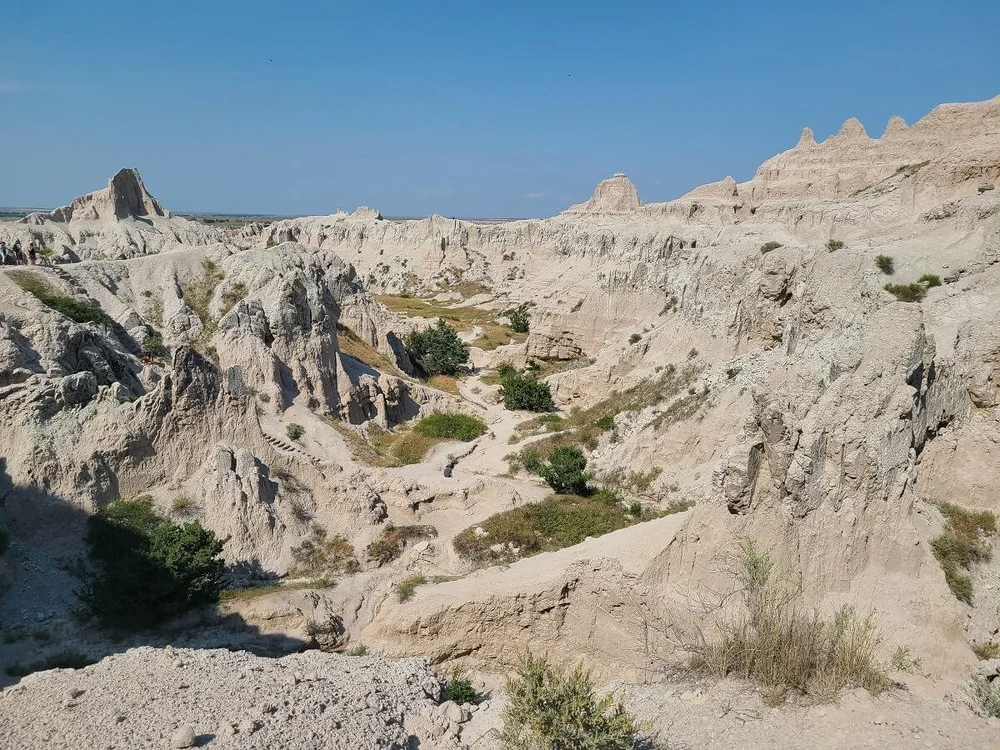 How to Hike the Notch Trail in Badlands National Park — Dirty Shoes ...