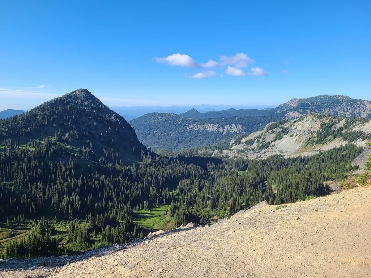 The Mount Fremont Lookout Trail in Mount Rainier National Park: The ...