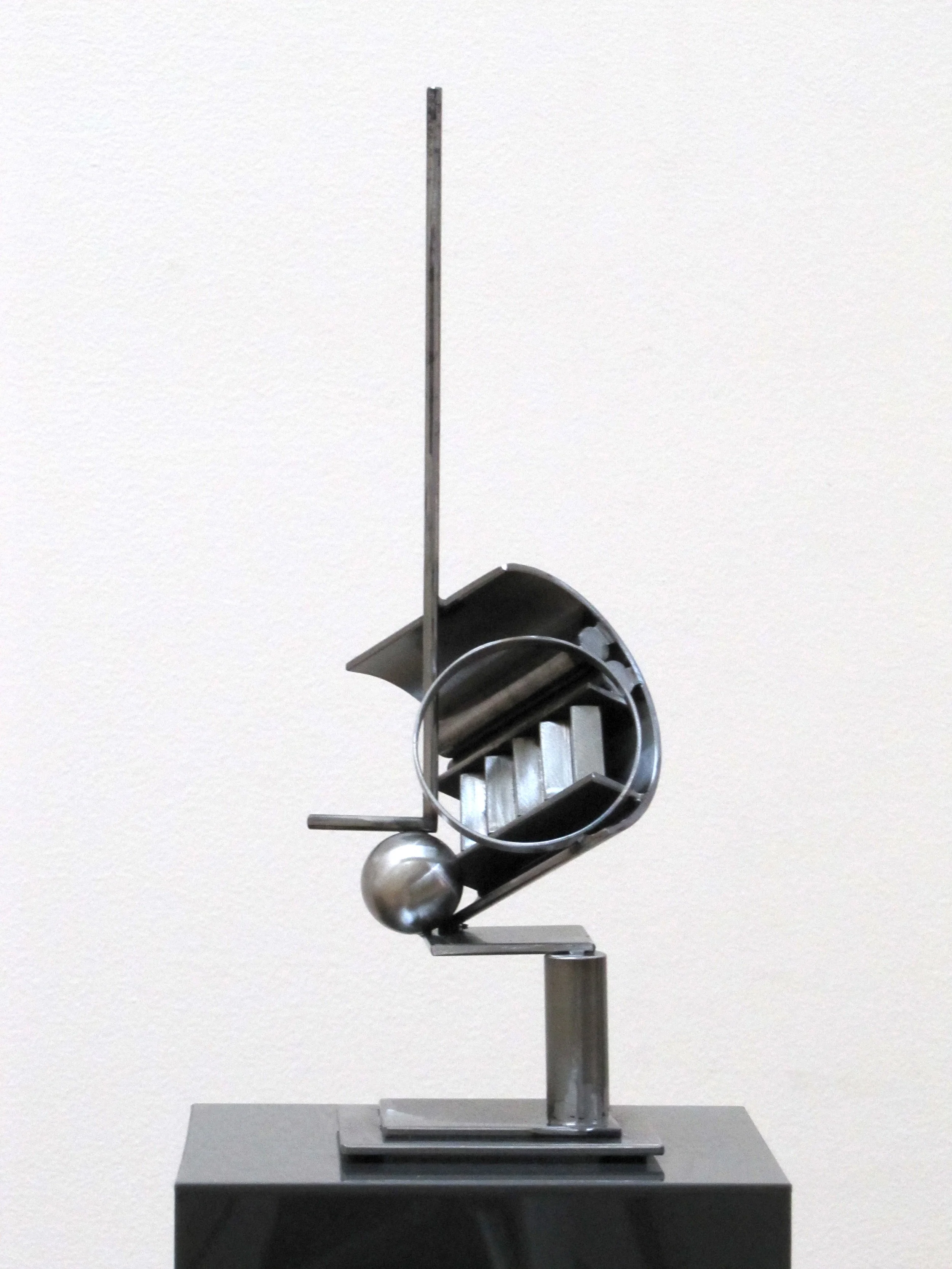 One-Legged Table — Fletcher Benton