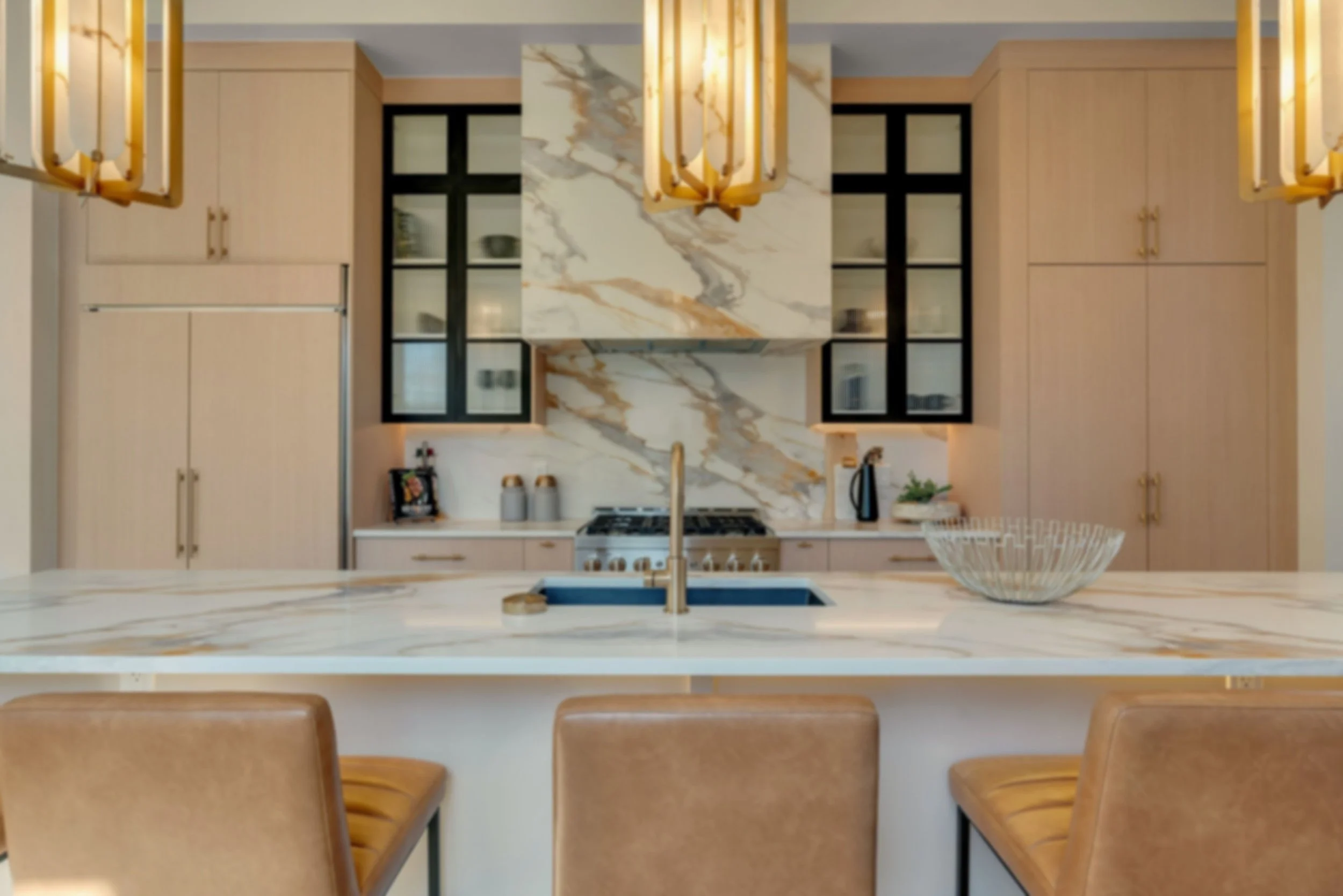 Eva Peng & Jackie Chen | Calgary Custom Home & CMHC Developer - Raynow ...