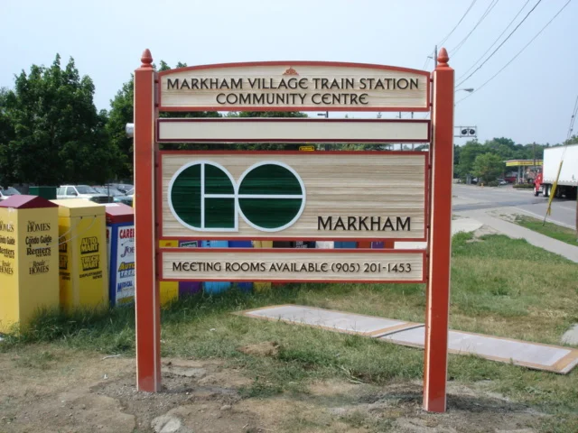 Business Advertising Signs: How Much Do They Cost?