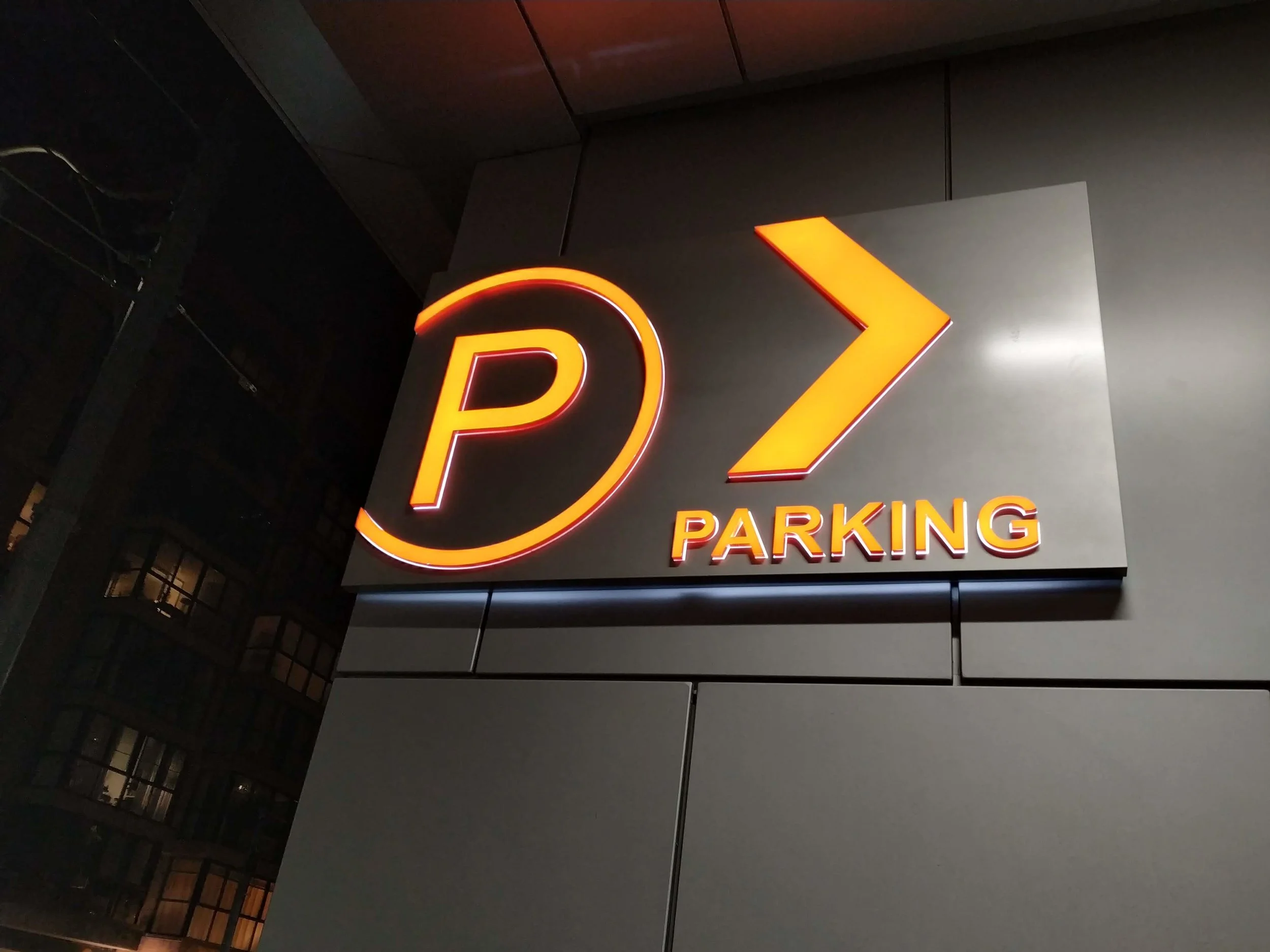 Custom Backlit Signs In Pickering, Ontario