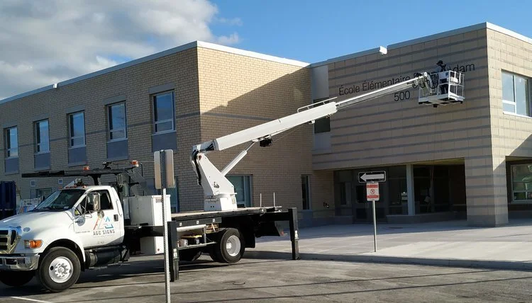 Toronto & GTA Sign Repair Services