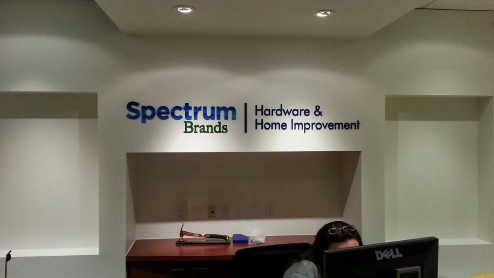 Front Office Reception Signs: Make the Best First Impression