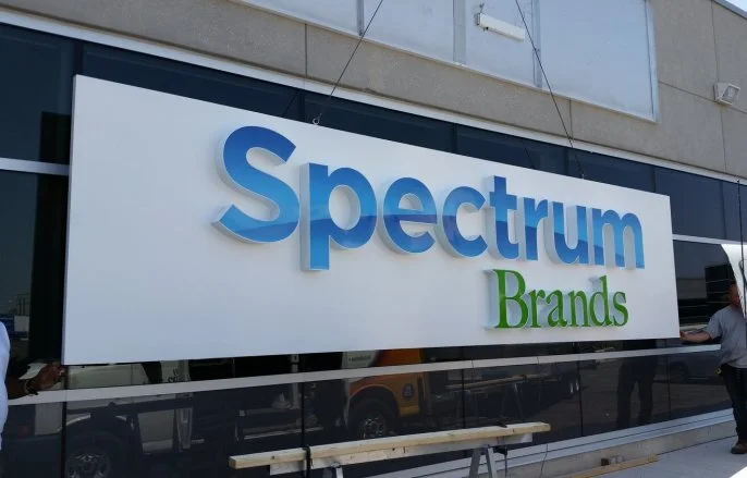Why Reception Desk Signs Are Important for Your Business