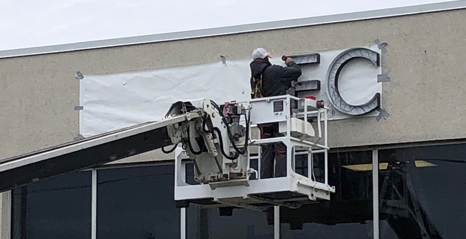 Sign Installation Ontario: Work with the Best!