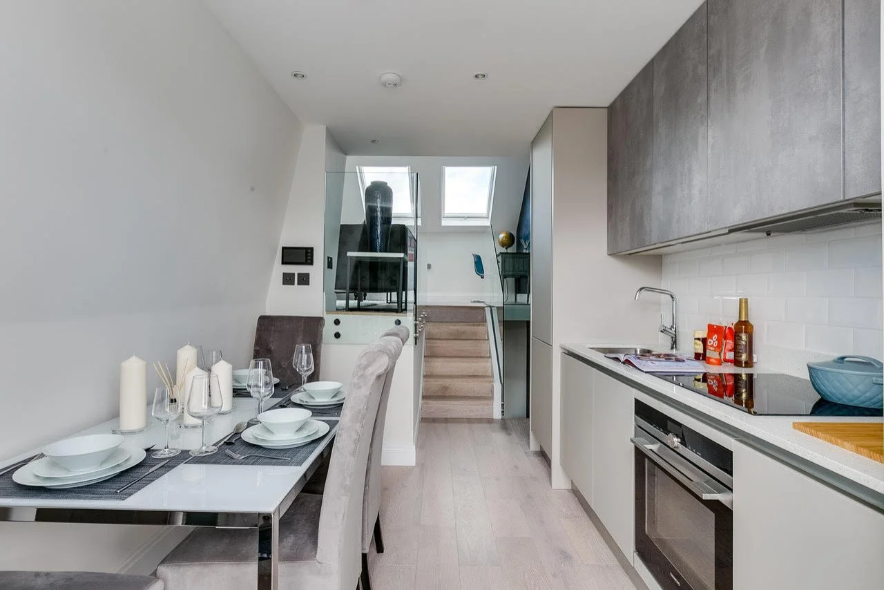 Concrete & White Kitchen in London | Silke by Urban Interior