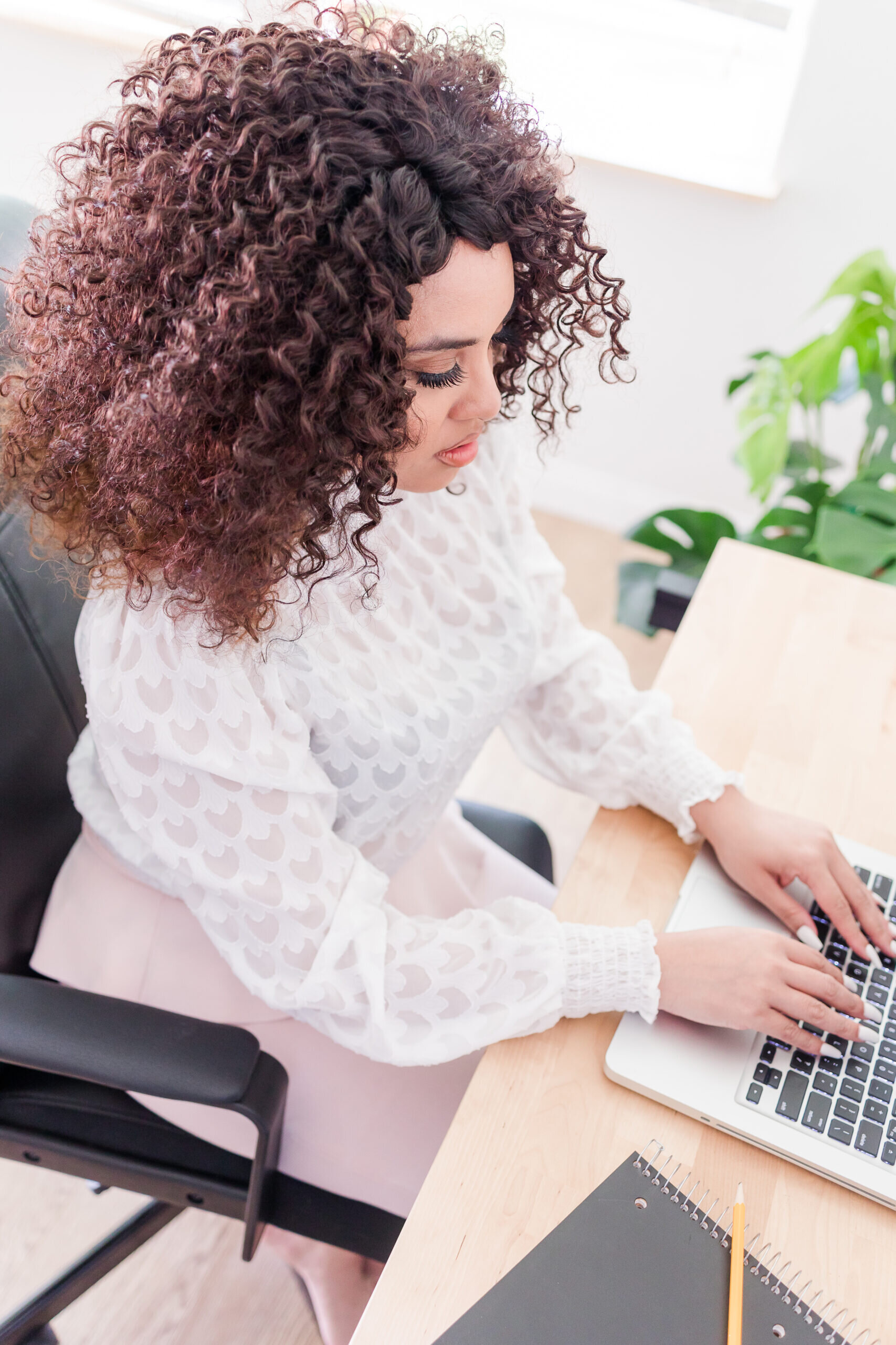 HER COMPLEXION® NETWORK | WOC MASTERMIND