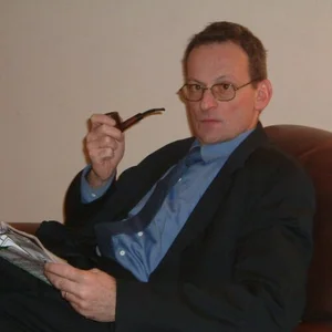 Robert Guttmann On Credit Suisse, AT1 Bonds, And Central Bank Dilemma ...
